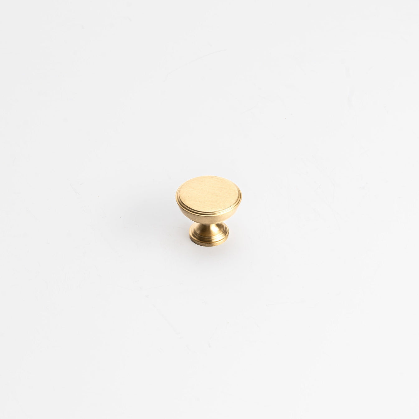 Bentleigh Solid Brass Collection - Knob – Luxhandles