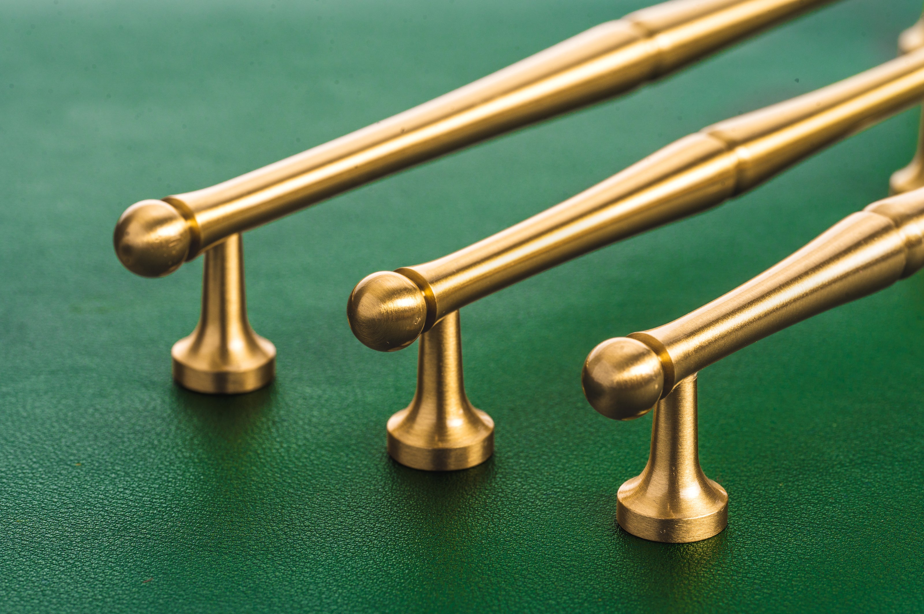 Vintage Round Antique Solid Brass Collection